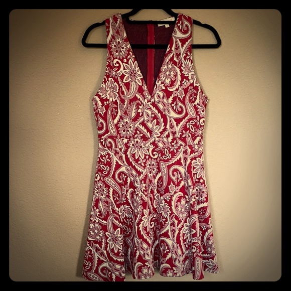 Eight Sixty | Dresses | Eight Sixty Brand Festive V Neck Skater Dress ...